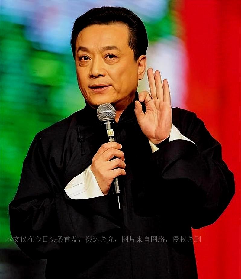 Wang Ping passed away at the age of 51. Jiang Kun and Cai Ming bid ...