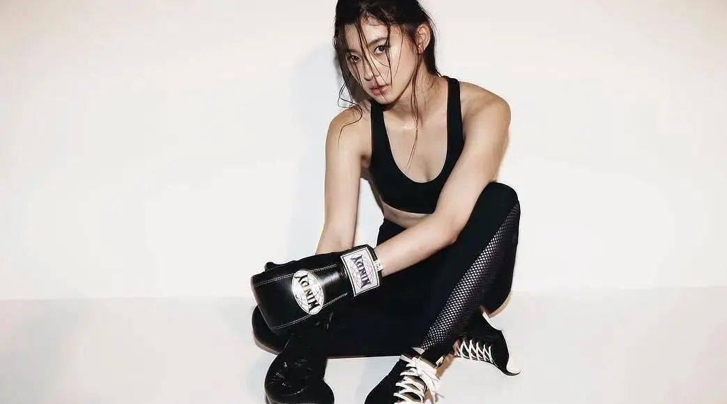 Aya Asahina, known as the "Japanese version of Cecilia Cheung", boxing ...