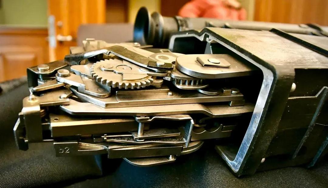 The epoch-making German G11 caseless rifle - iMedia