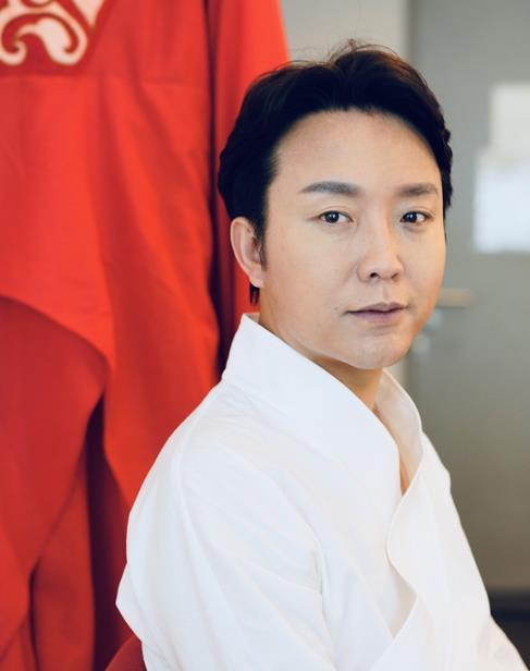 Li Yugang: The Boundary Between Respect and Conceit - iMedia