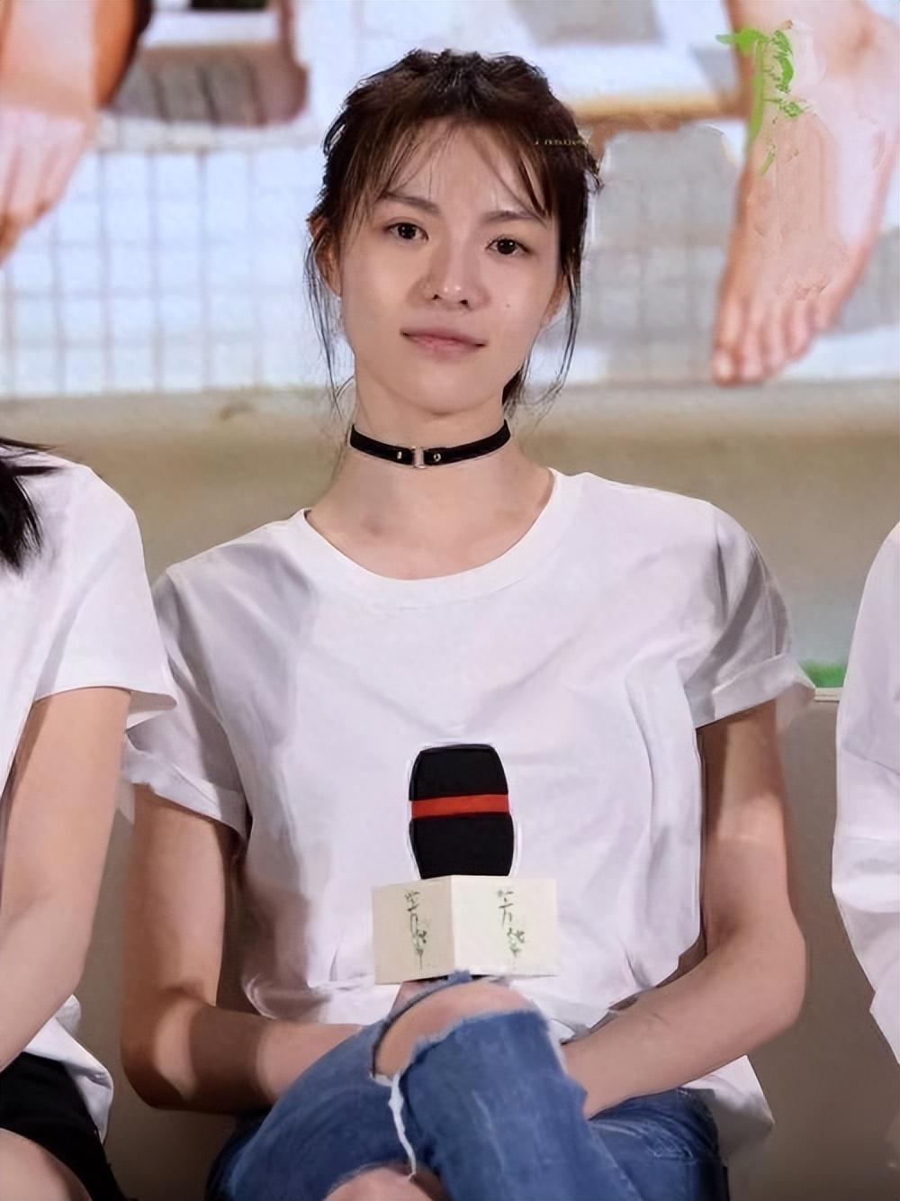 Li Qin: My pictures are beautiful, Zhang Jiani: My pictures are also ...