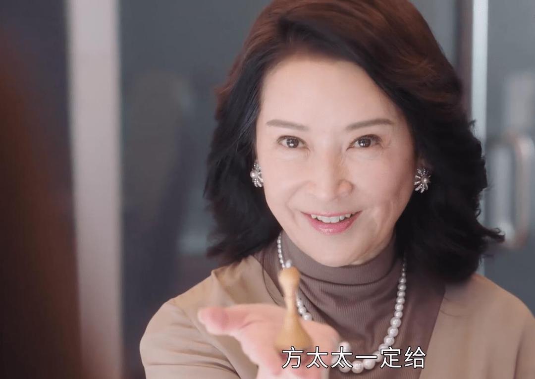 "News Queen": Only after Zhang Jiayan chose to break up did she realize ...