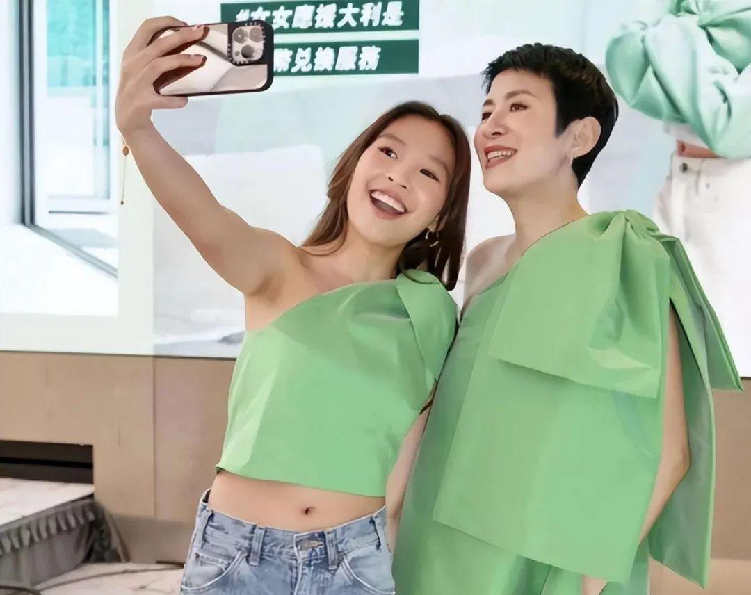 Another star's official debut? Ng Kwan Yu teaches his beloved daughter how to make money - iMedia