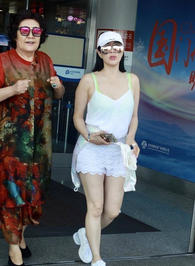 Christy Chung appeared on the streets of Hong Kong and exclaimed in ...