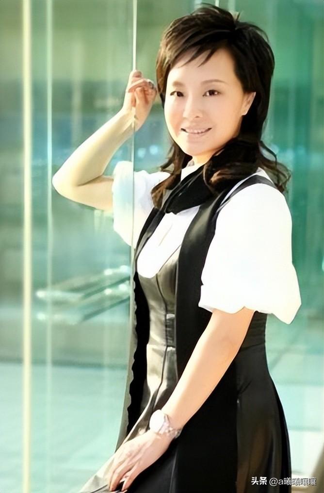 Shanghai TV's four top female news anchors, all of them have ...