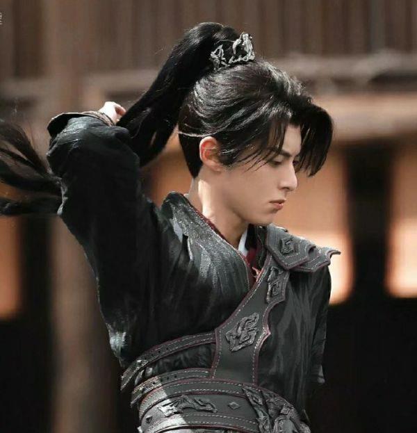 Who is your favorite actor with high ponytail in costume dramas? Wang ...