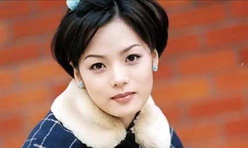 43-year-old Cai Lin took care of her children alone after her divorce ...