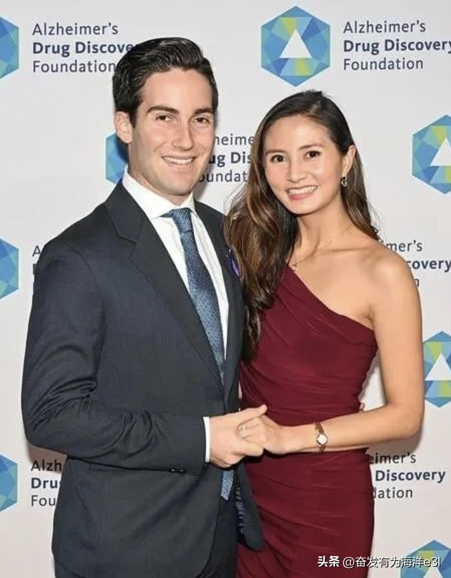 The Chinese daughter-in-law of the Estée Lauder family is pregnant. She ...