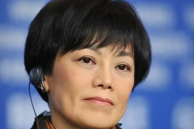 She is the top socialite! She fell in love with Luo Dayou first and ...