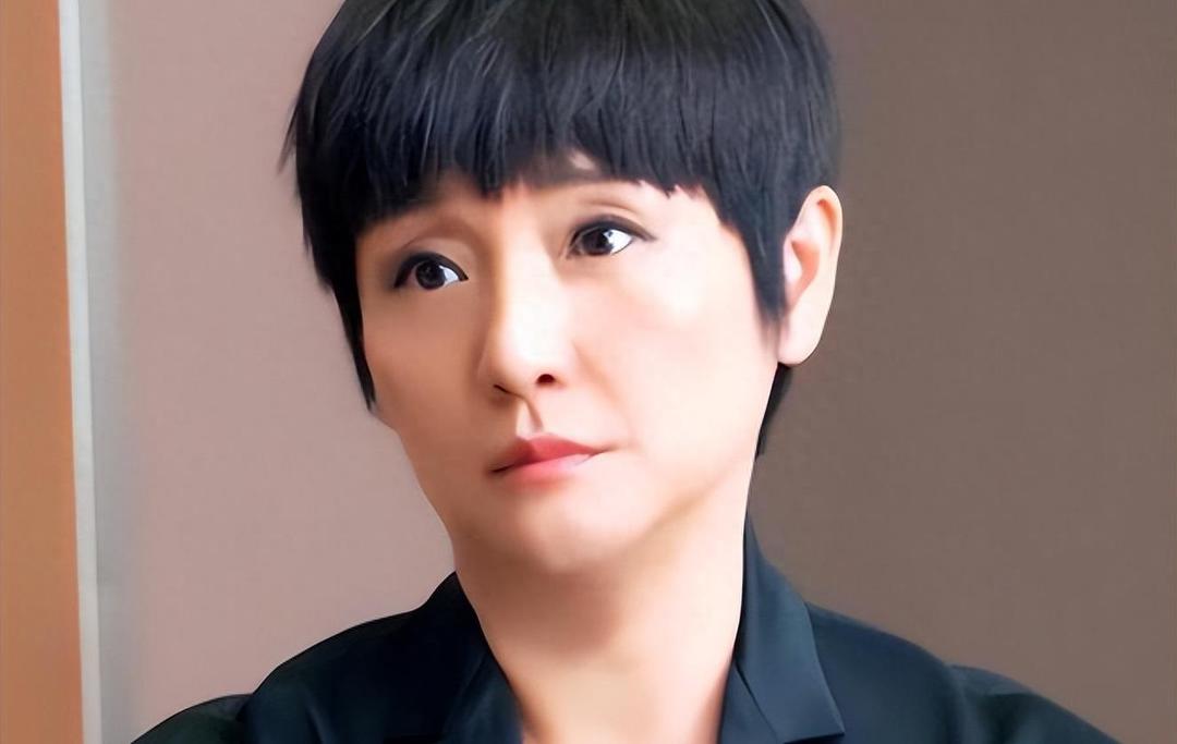 Actor Kong Lin: She lost her first love to Jiang Wenli and is still ...