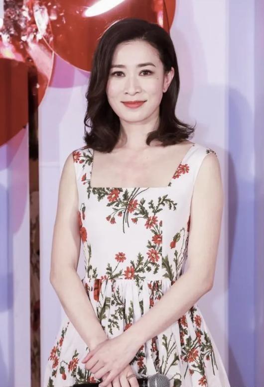 "News Queen" comes to its finale, Zhang Jiayan takes the dark side, and ...