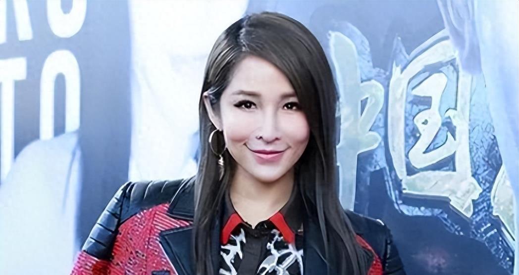 Seductive attack! Elva Hsiao exposed her private photos for the first time, stunning the ...