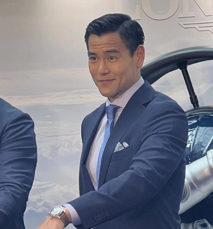 The greasy 41-year-old Peng Yuyan, the times will abandon you, and you ...