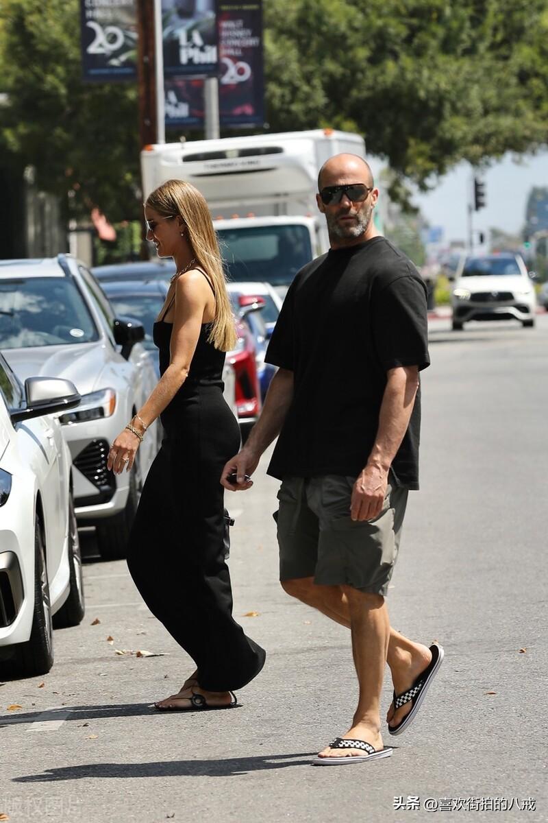 Street Photo: Jason Statham and wife Rosie Huntington-Whiteley went ...