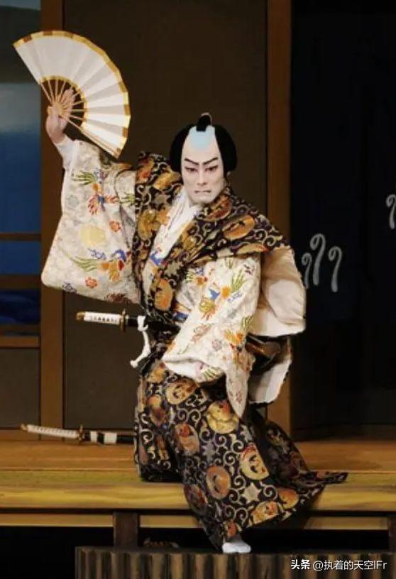 The Charm of Japanese Theater Arts: The Magic of Kabuki, Noh and Other ...