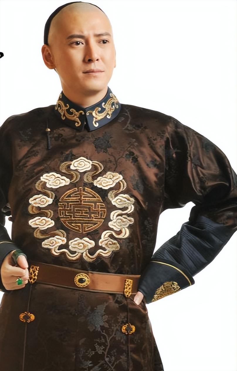 Han Dong: He is handsome, loves his wife and family, and makes money ...