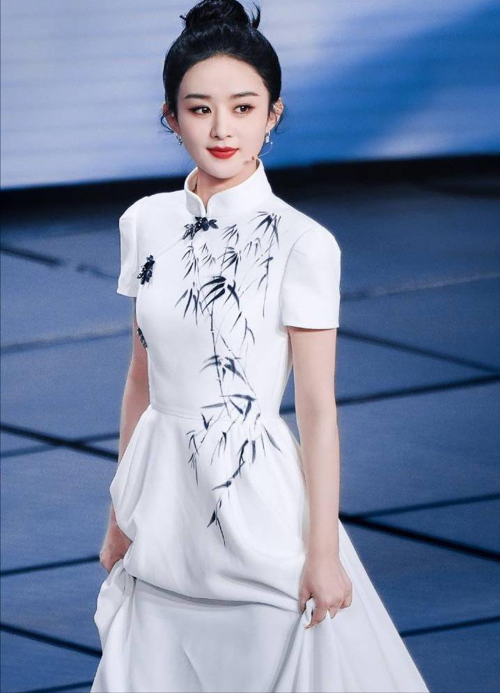 When Yang Zi, Yang Mi and Zhao Liying put on cheongsam suits, they ...