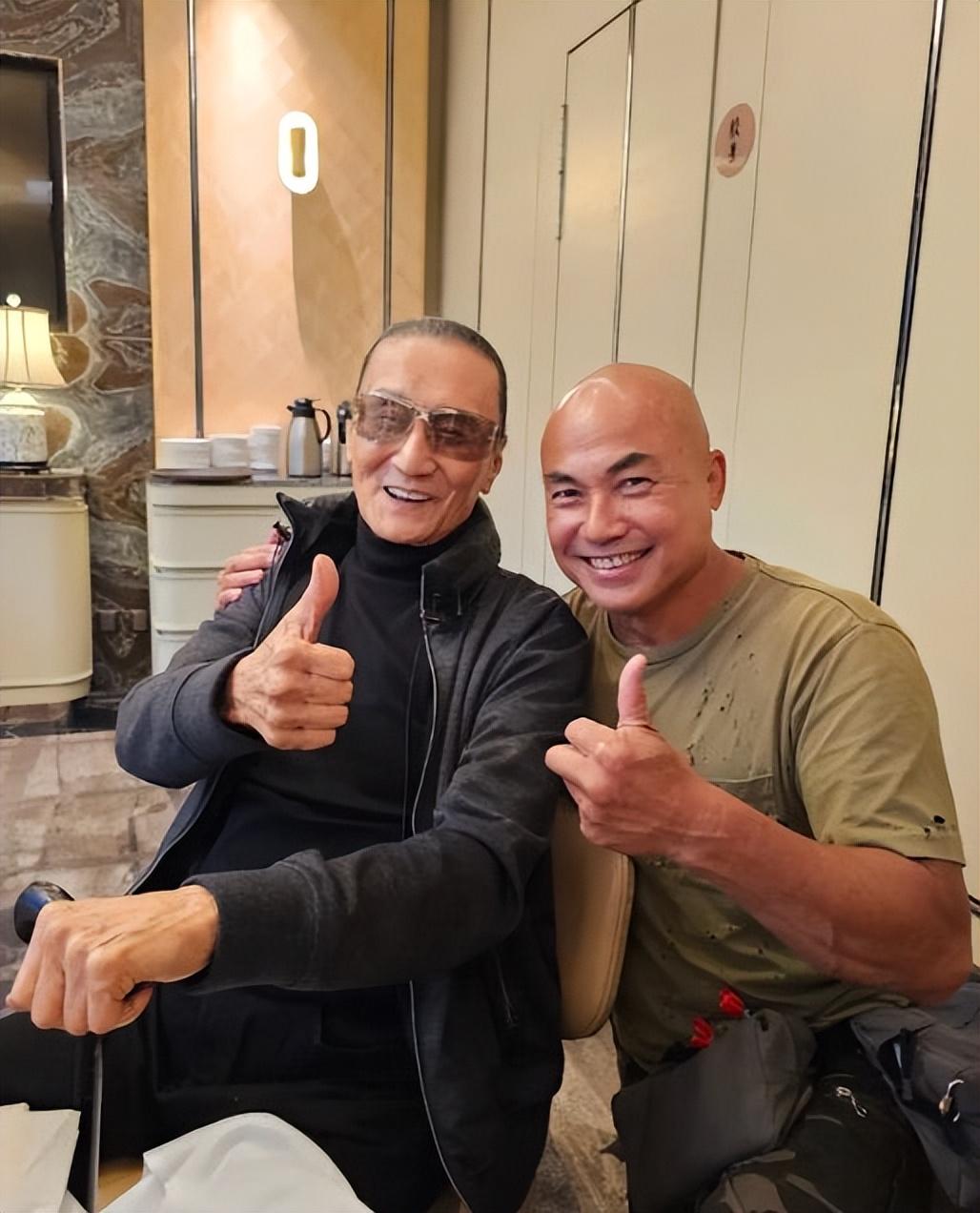 Xie Xian and his son Nicholas Tse are in the same frame. The father and ...