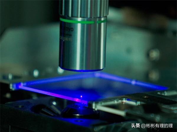 微軟的玻璃硬盤如何保存7TB數據一萬年？ - 頭條匯