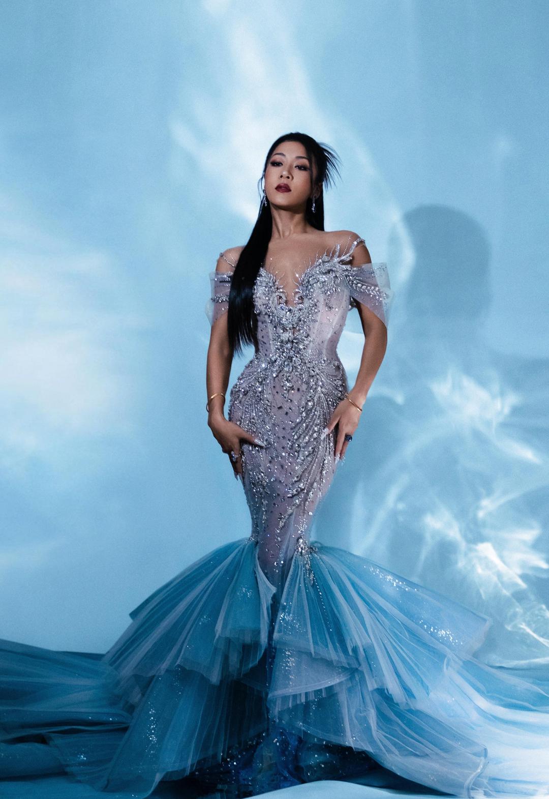 Jike Junyi: Full of arrogance! - iMedia