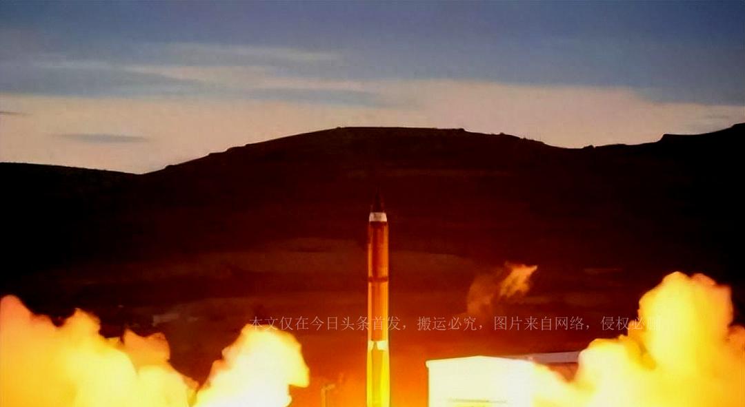 Taking off means the beginning of war. The Russian Tu-119 can fly ...