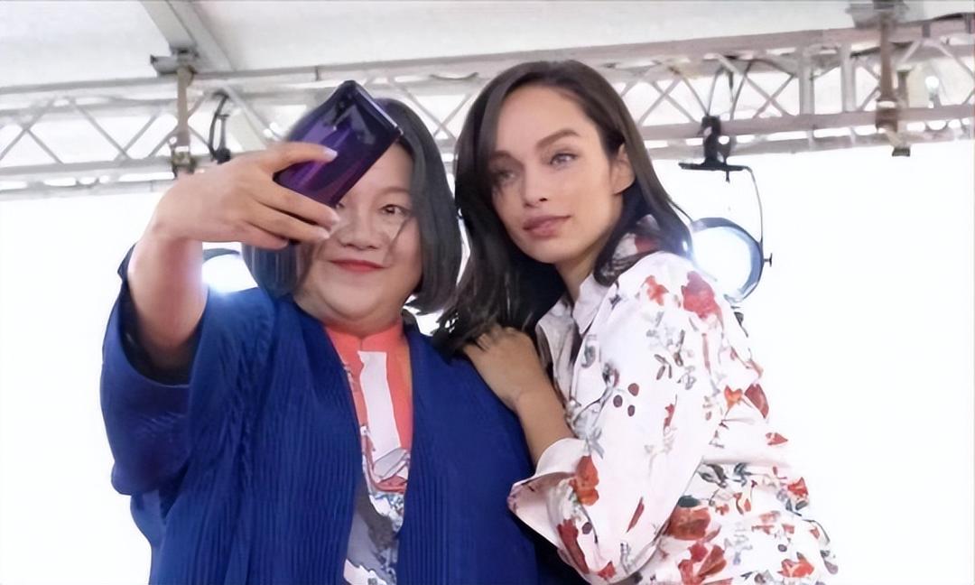 I can't hide it anymore! The astonishing background of "Real Gege in ...