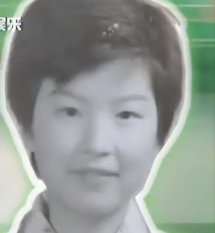 Famous speaker Chen Rong: She is still famous even if she is not a host ...