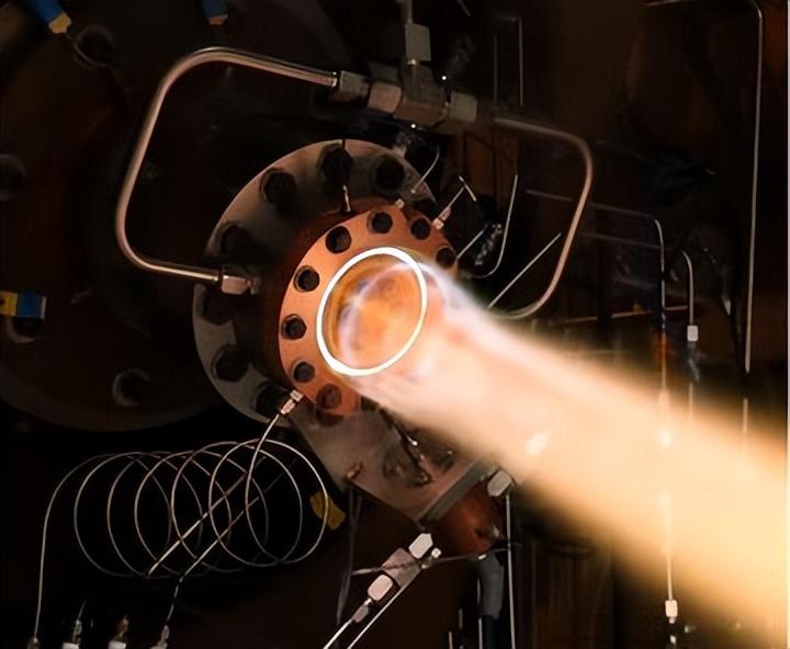 The power of the suborbital spacecraft is astonishing. It can fly ...