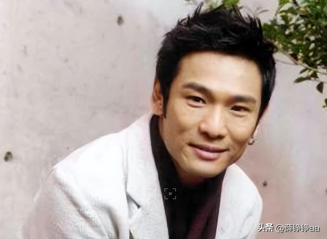 Facts have proved that Du Dewei, who was passionately in love with ...