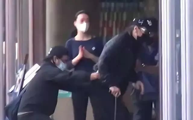 86-year-old Xie Xian's recent life is rarely exposed. He took photos ...