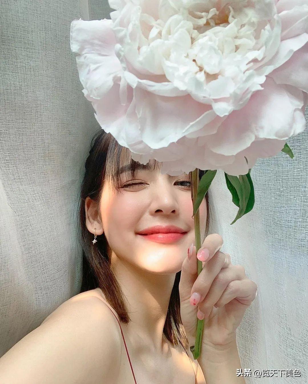 Thai girl - Bow Maylada: sweet yet colorful and full of aura - iMedia