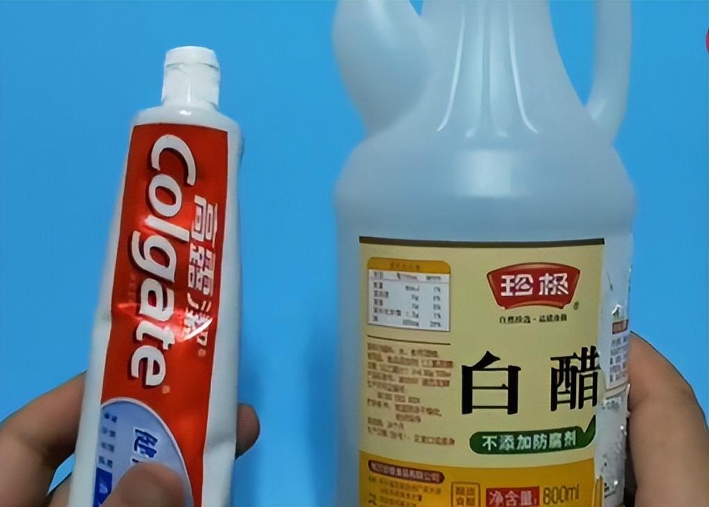 Mix white vinegar and toothpaste together, the effect is really ...