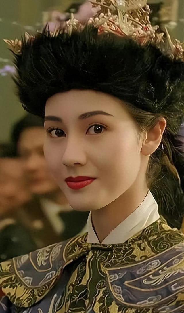 Is Pan Hong, who is old and fierce, considered a top beauty in the ...