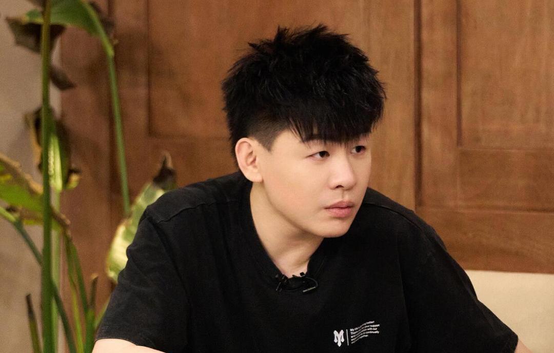 Hu Yanbin's "black face" not only slapped Boyuan and Tang Yuzhe in the ...
