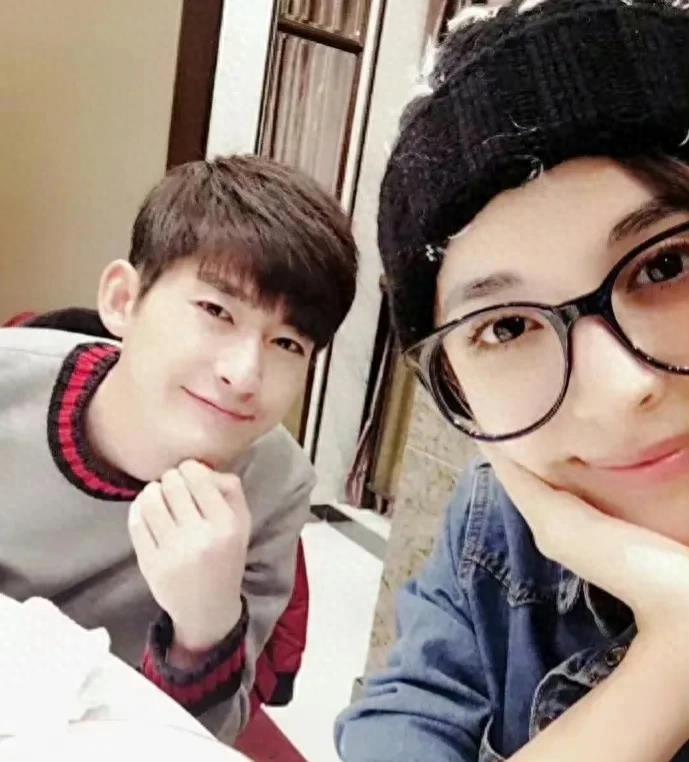Zhang Han's girlfriend Gao Wenjun disclosed the details of their ...