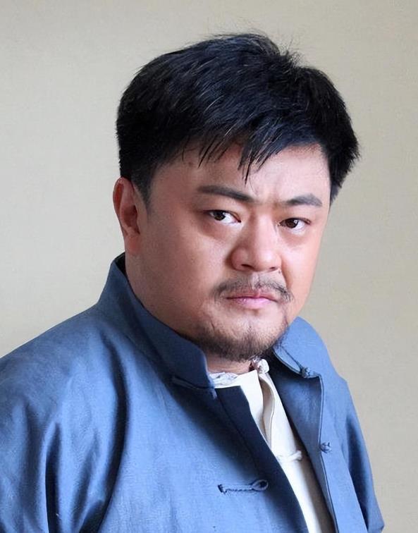 Gao Ming and his wife have been in love for 63 years. They live in the ...