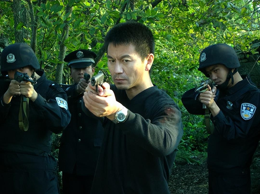 He is a well-known actor, he was kidnapped when he was the most popular ...