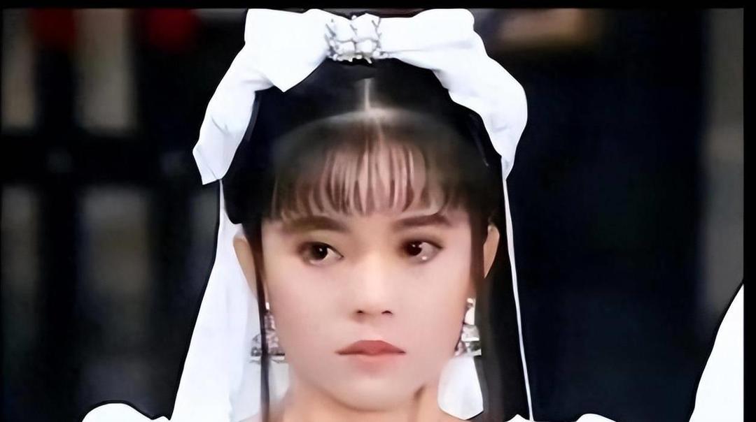 Breastfeeding for 12 years, the disabled actress Di Ying sent her son ...