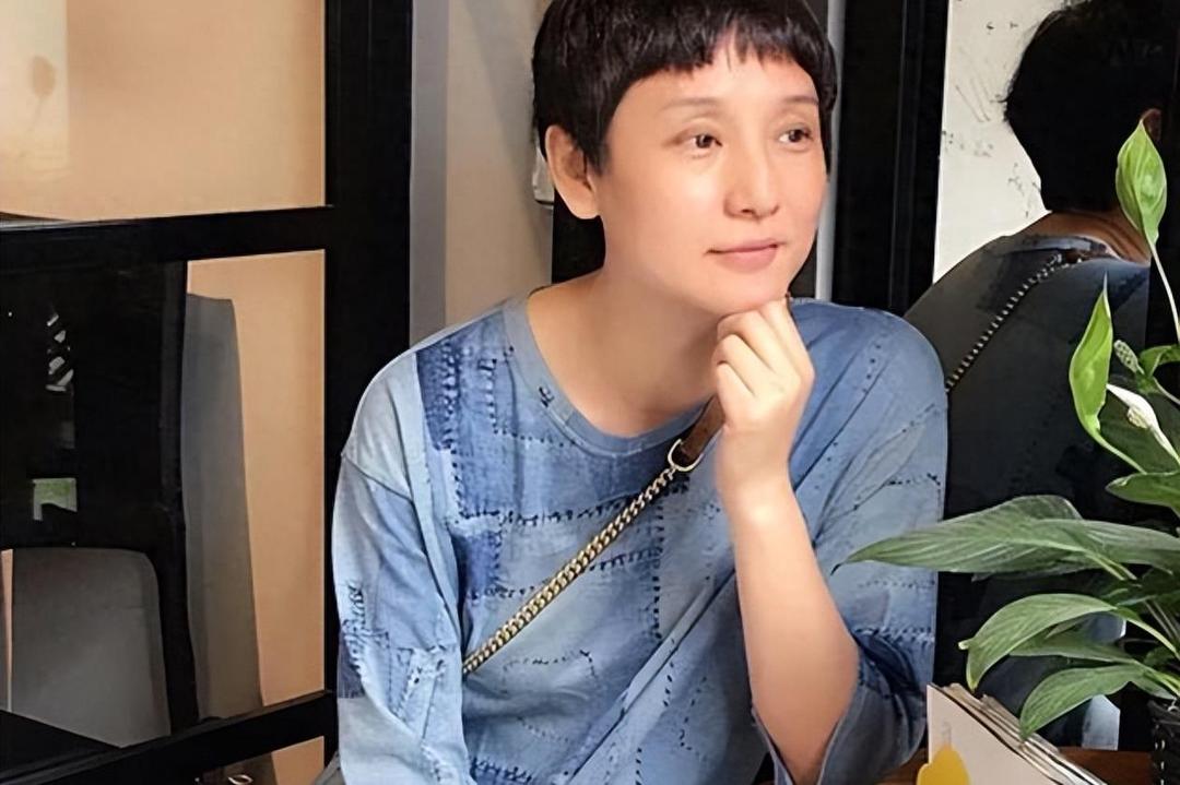 Actor Kong Lin: She lost her first love to Jiang Wenli and is still ...