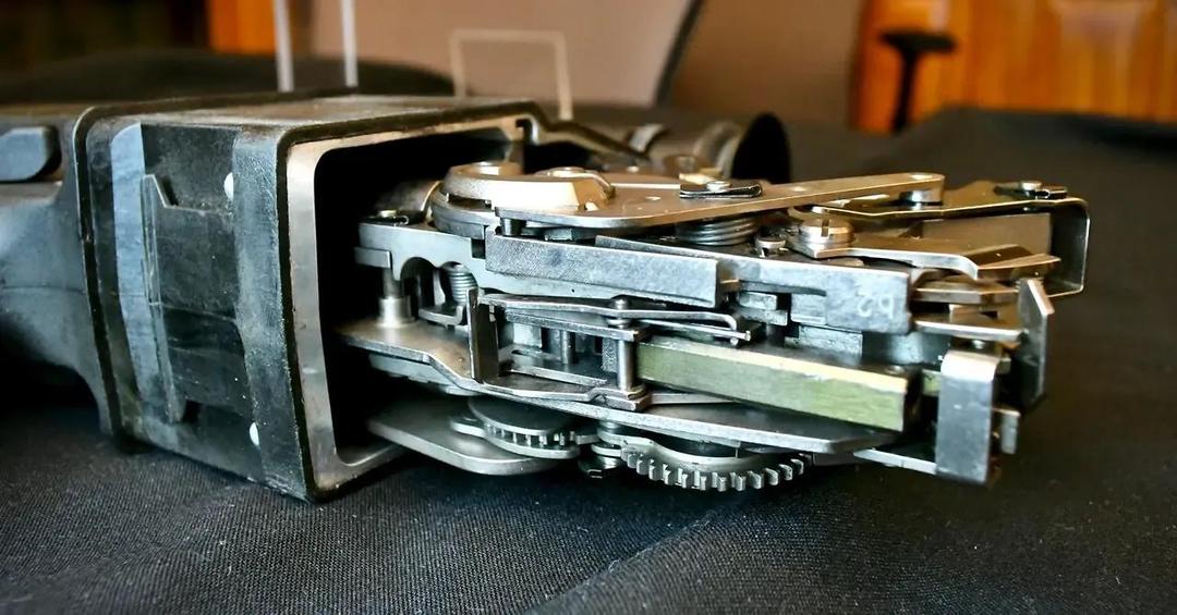 The epoch-making German G11 caseless rifle - iMedia