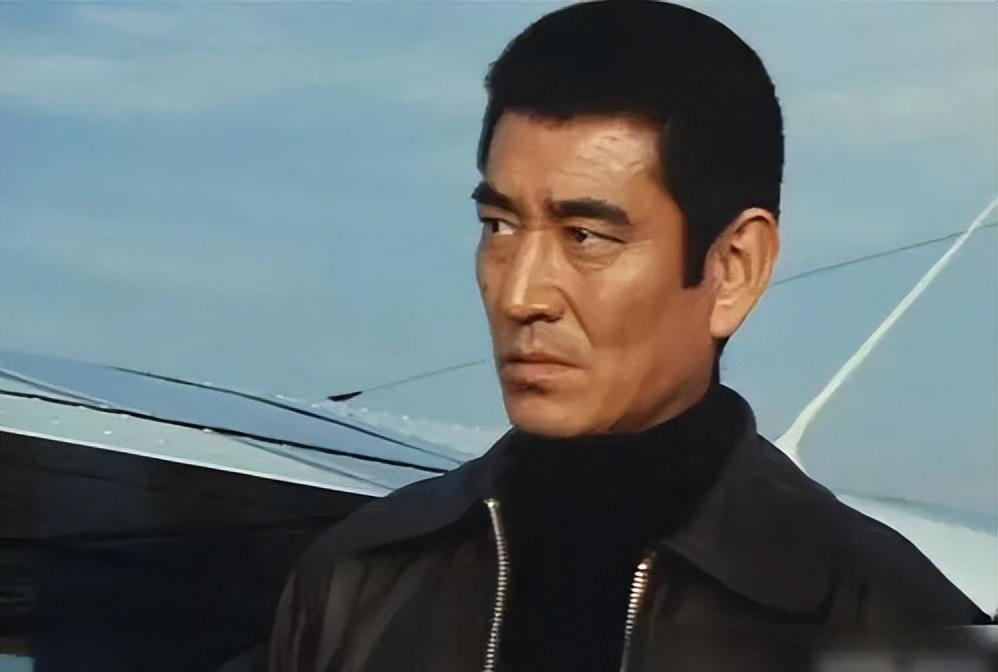 After the 83-year-old famous actor died, he left a huge inheritance to ...