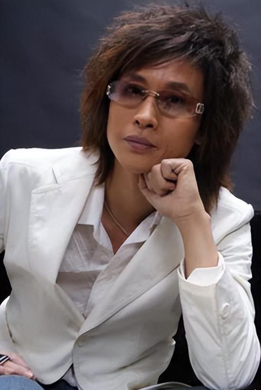 Five Internet singers who were once very popular are now paupers and ...