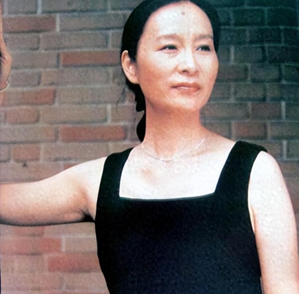 Xi Meijuan, a national first-class actress, has "two faces" before and ...