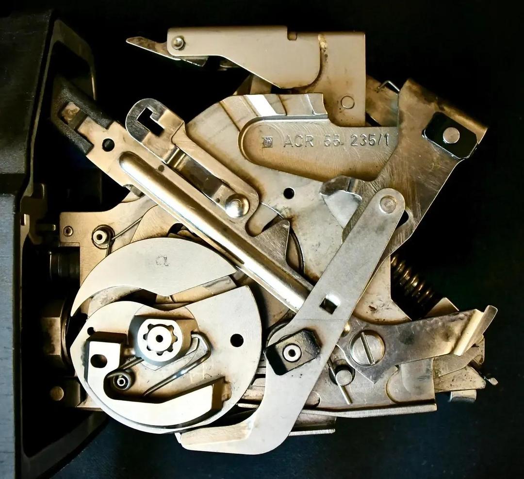 The epoch-making German G11 caseless rifle - iMedia