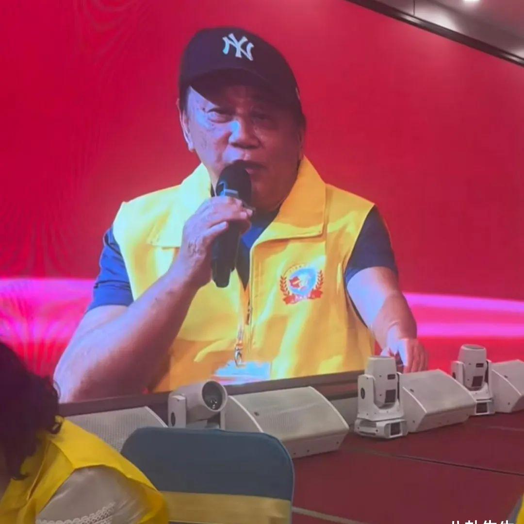 The mysterious port star returns! The first time I worshiped my ...