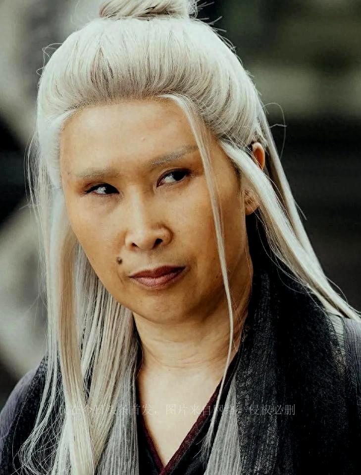 I chased Uncle Benshan for "Legend of the Magpie Sword Gate", but he ...