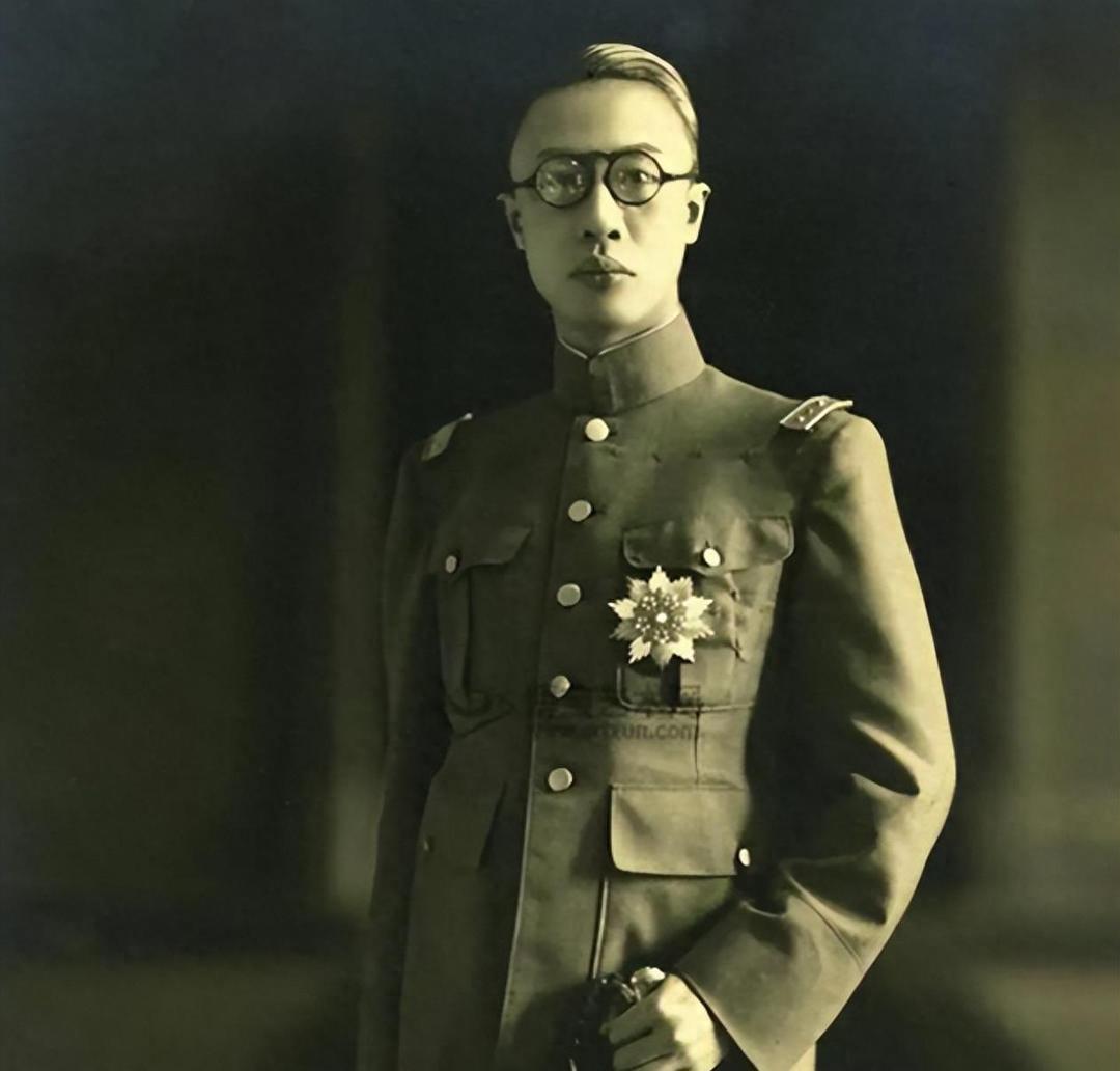 Li Yuqin divorced Puyi in 1957. Before her death, Li Yuqin revealed: I ...