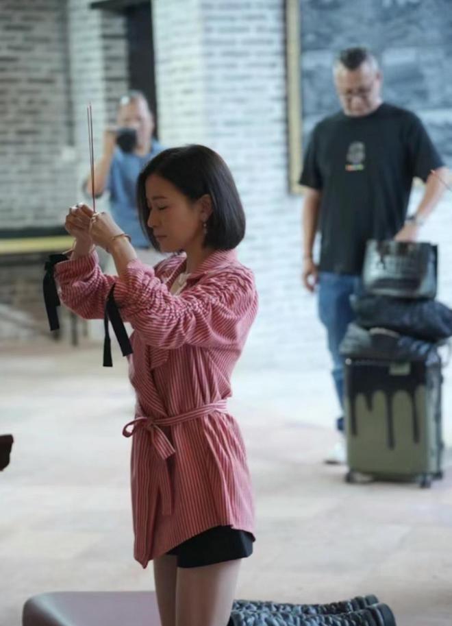 Charmaine Sheh returns to her family and shows off her power! - iMedia