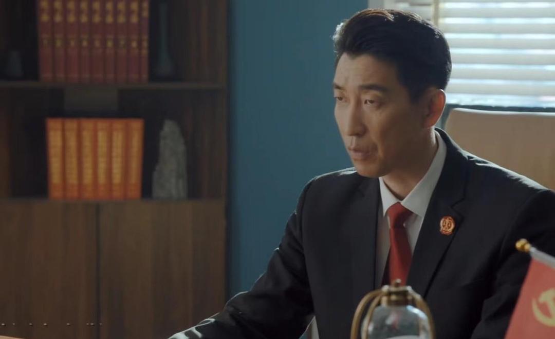 With his hip-shaking appearance and awkward acting skills, this ...