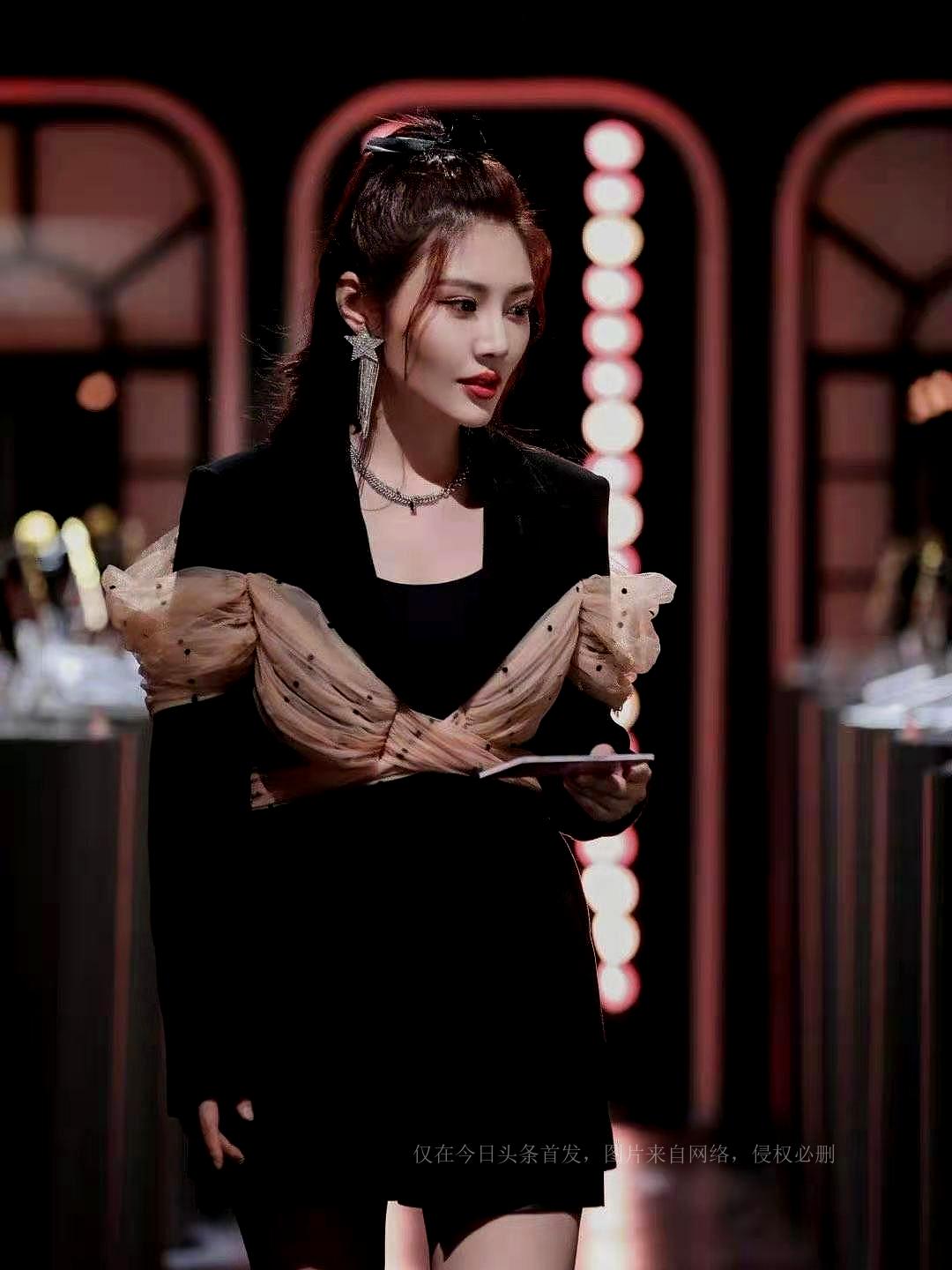 Raquel Raquel: There is nothing wrong with being sexy. Because of her ...